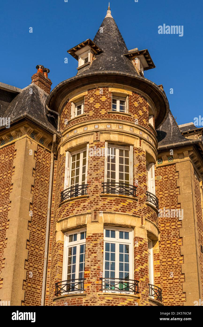 France, somme, Baie de somme, Mers les bains, Station balnéaire, Villas Belle Epoque Photo Stock ...