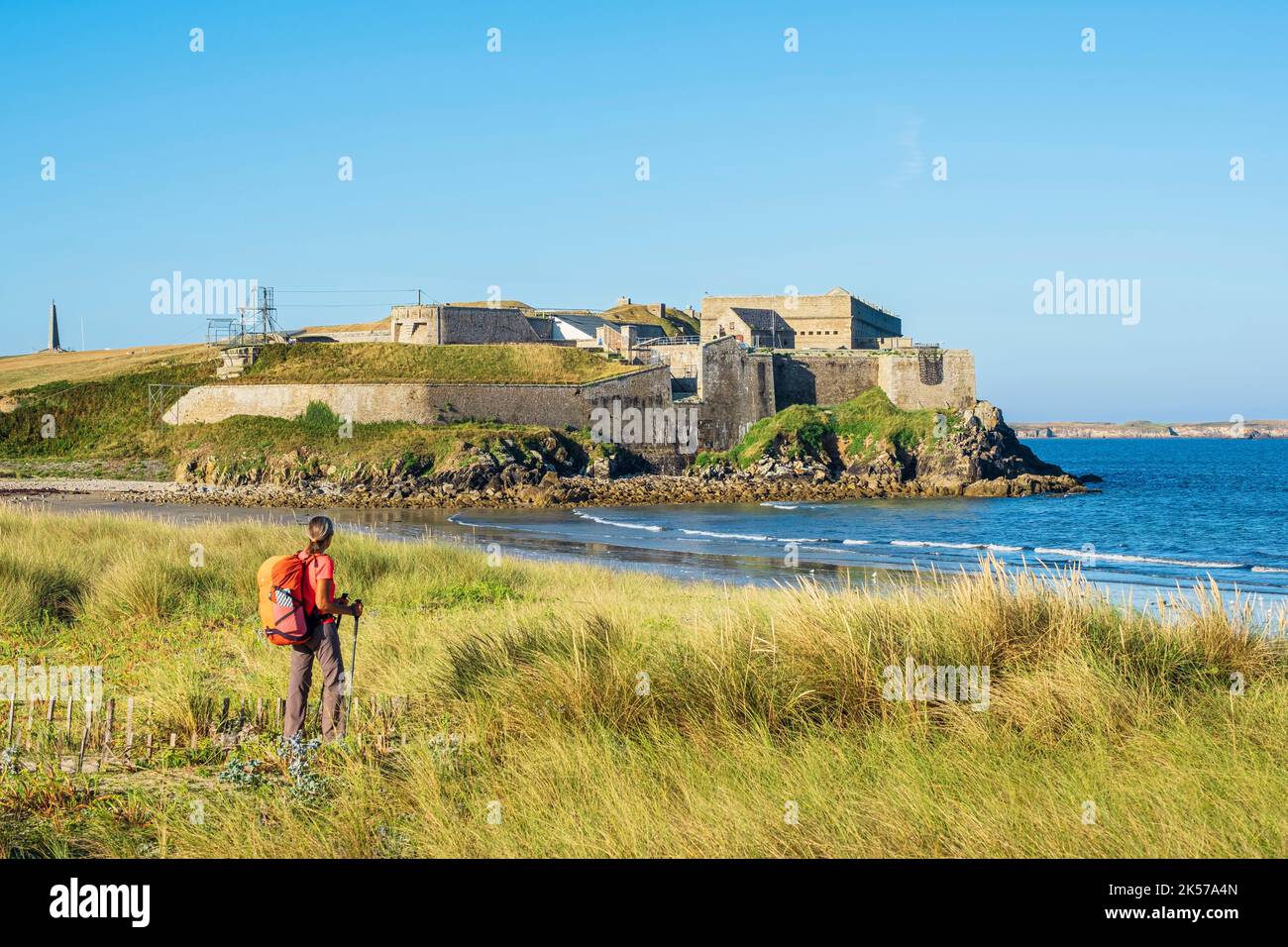 France, Morbihan, Saint-Pierre-Quiberon, fort de Penthièvre à l'entrée ...
