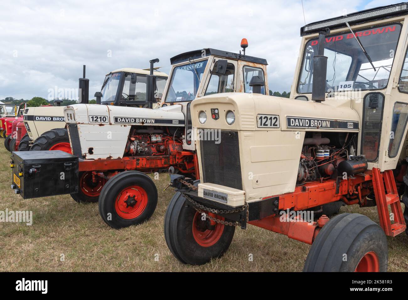 Tracteurs david brown Banque de photographies et d’images à haute résolution - Alamy