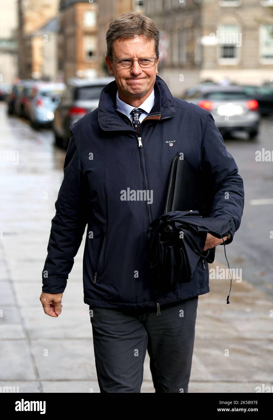 Gordon Arthur, Directeur général de Cricket Scotland, arrive aux ...