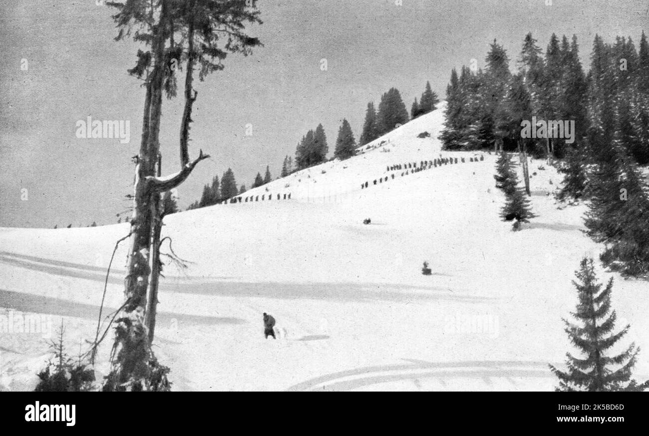 'Sur les deux routes de la retraite serbe; aux confins monténégrins ...