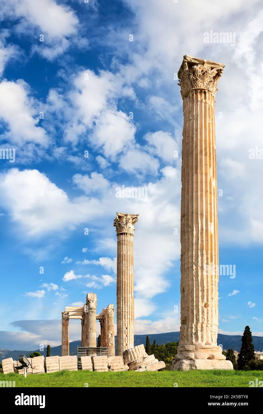 Le Temple de Zeus olympique ou colonnes de Zeus olympique, est un ...