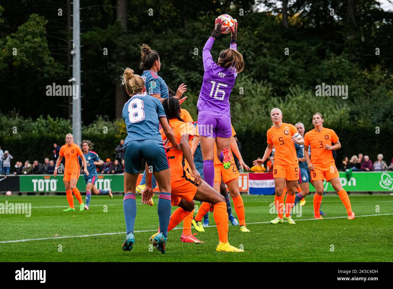But des femmes hollandaises lize kop Banque de photographies et d ...