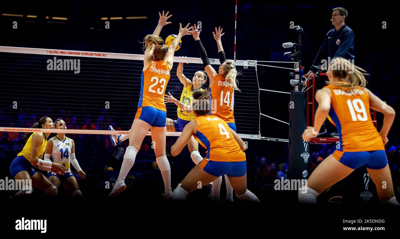 ROTTERDAM - Eline Timmerman, Celeste Plak, Laura Dijkema et Nika ...