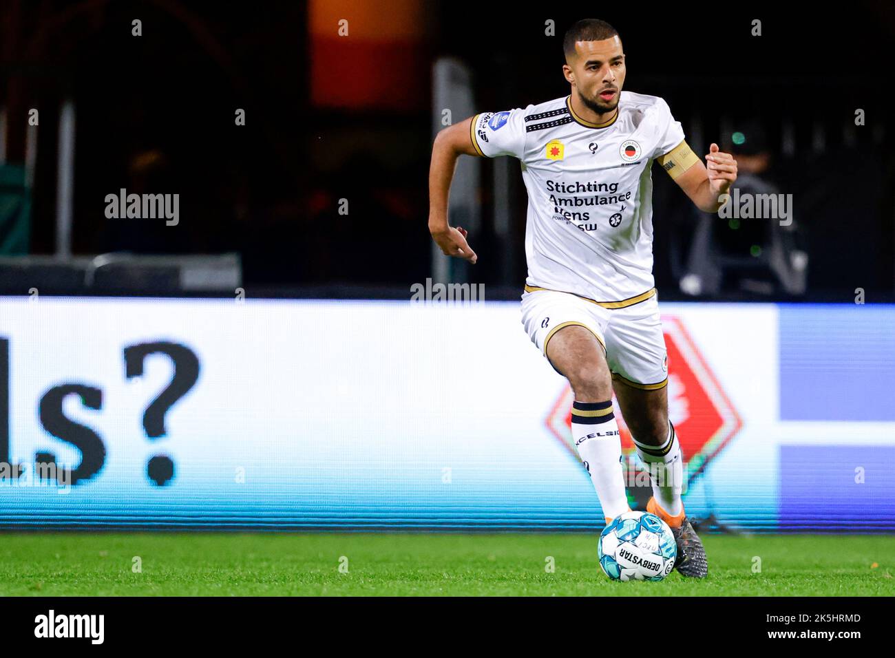 NIJMEGEN, PAYS-BAS - OCTOBRE 8 : Redouan el Yaakoubi d'Excelsior, lors ...