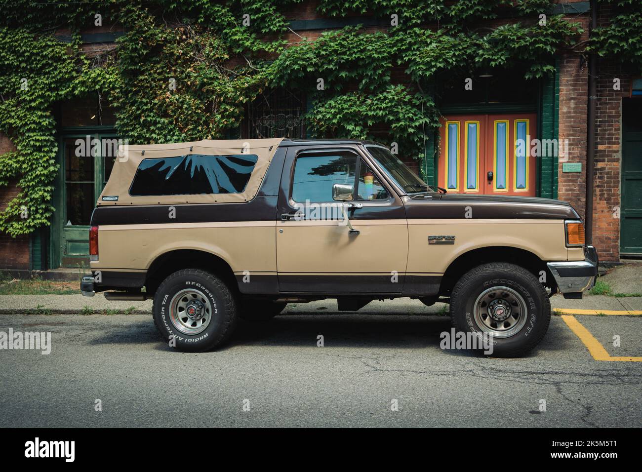 Nouvelle ford bronco Banque de photographies et d’images à haute ...