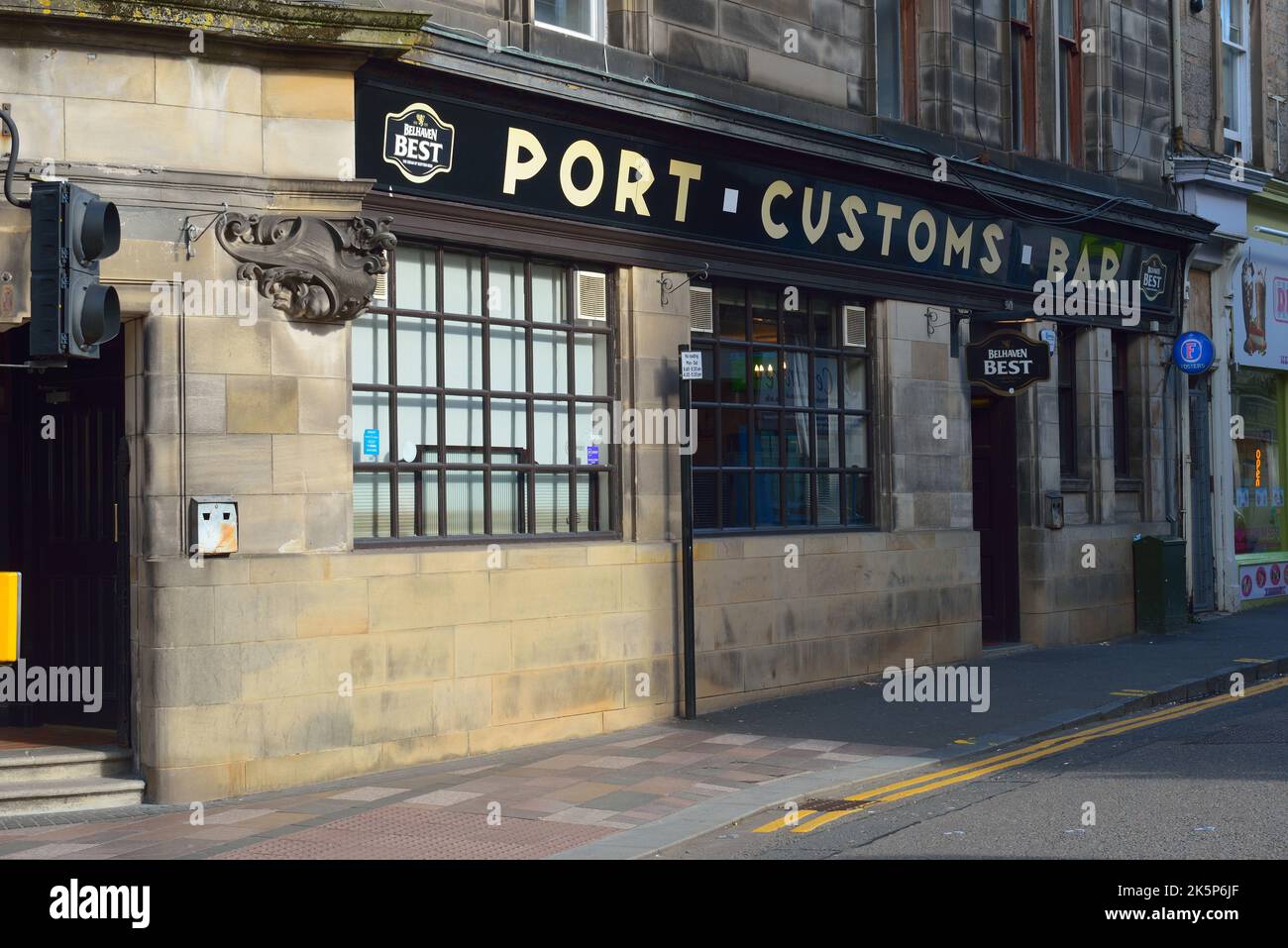 Port of bar Banque de photographies et d’images à haute résolution - Alamy