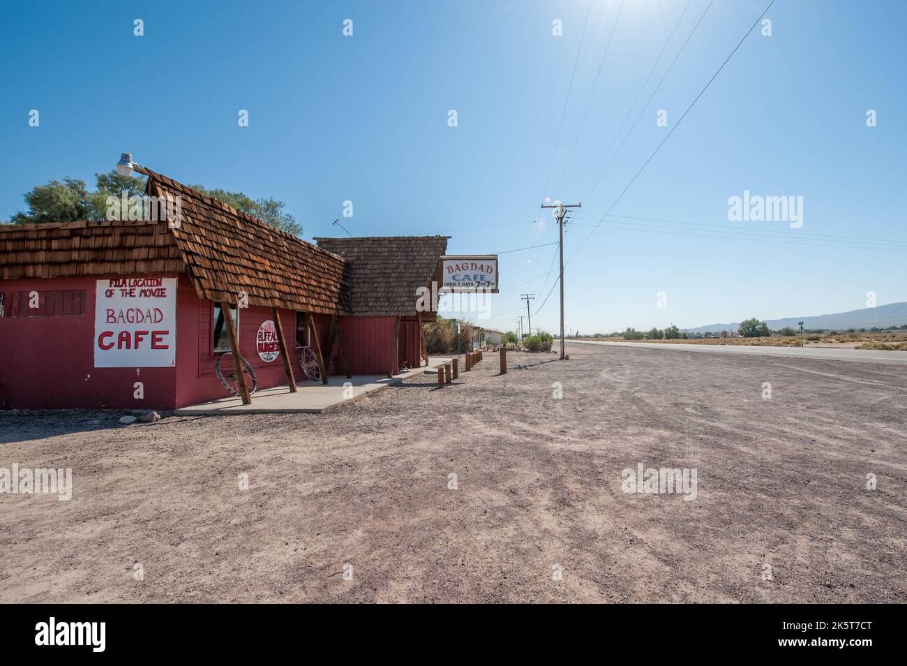 Bagdad café dans le désert de Mojave sur la route 66 à Newberry Springs ...