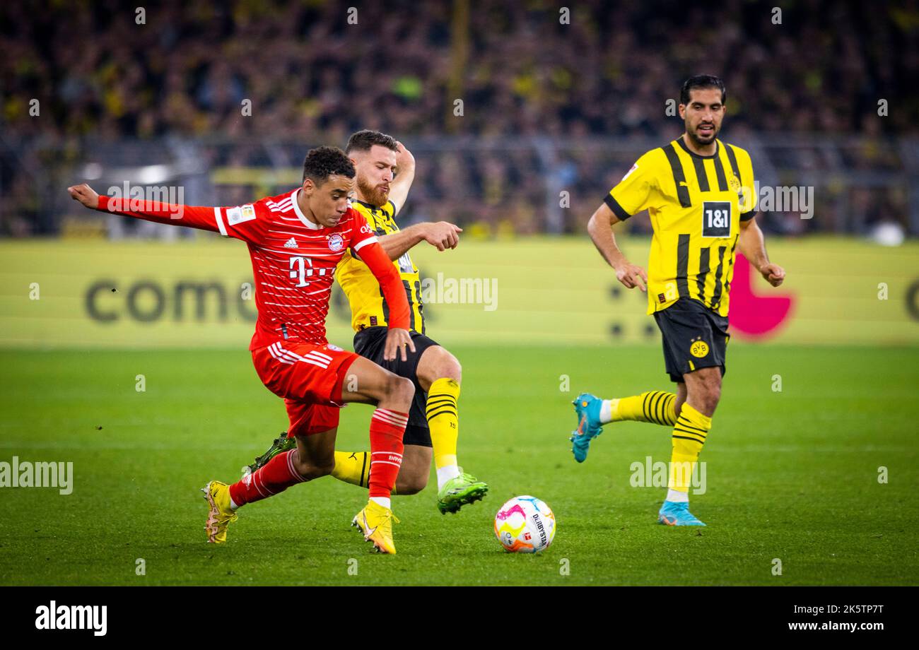 Dortmund, 08.10.2022 Jamal Musiala (Muenchen), Salih Özcan (BVB ...