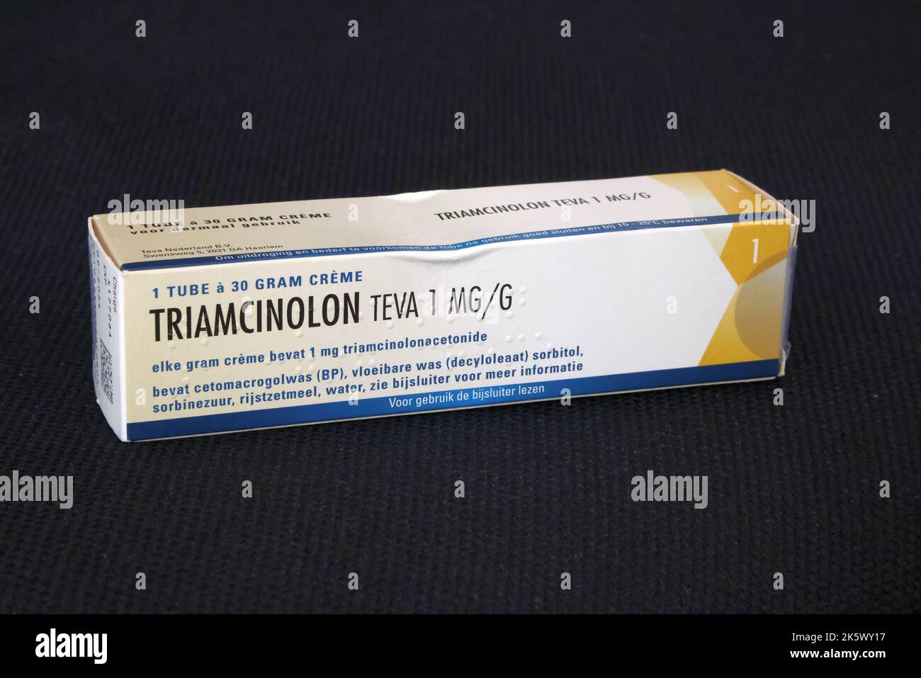 Triamcinolone acetonide Banque de photographies et d’images à haute ...