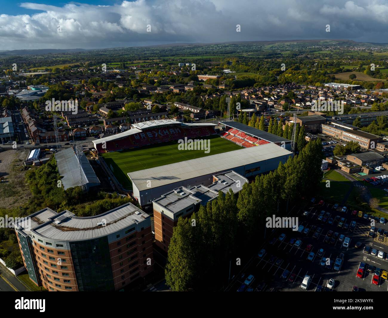 Bienvenue au Wrexham football Club, le célèbre champ de courses ...