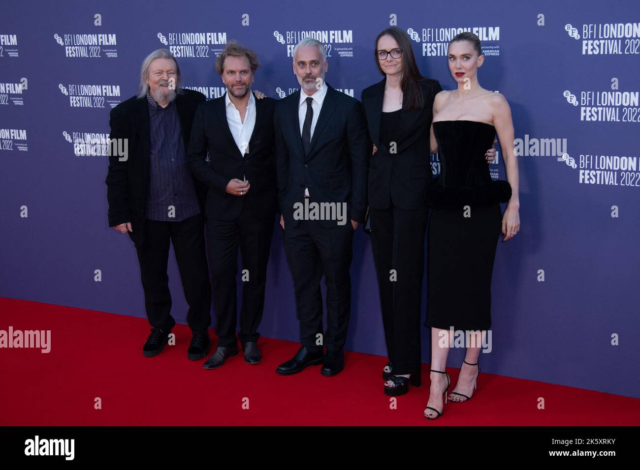 Vanessa kirby y joanna laurie Banque de photographies et d’images à ...
