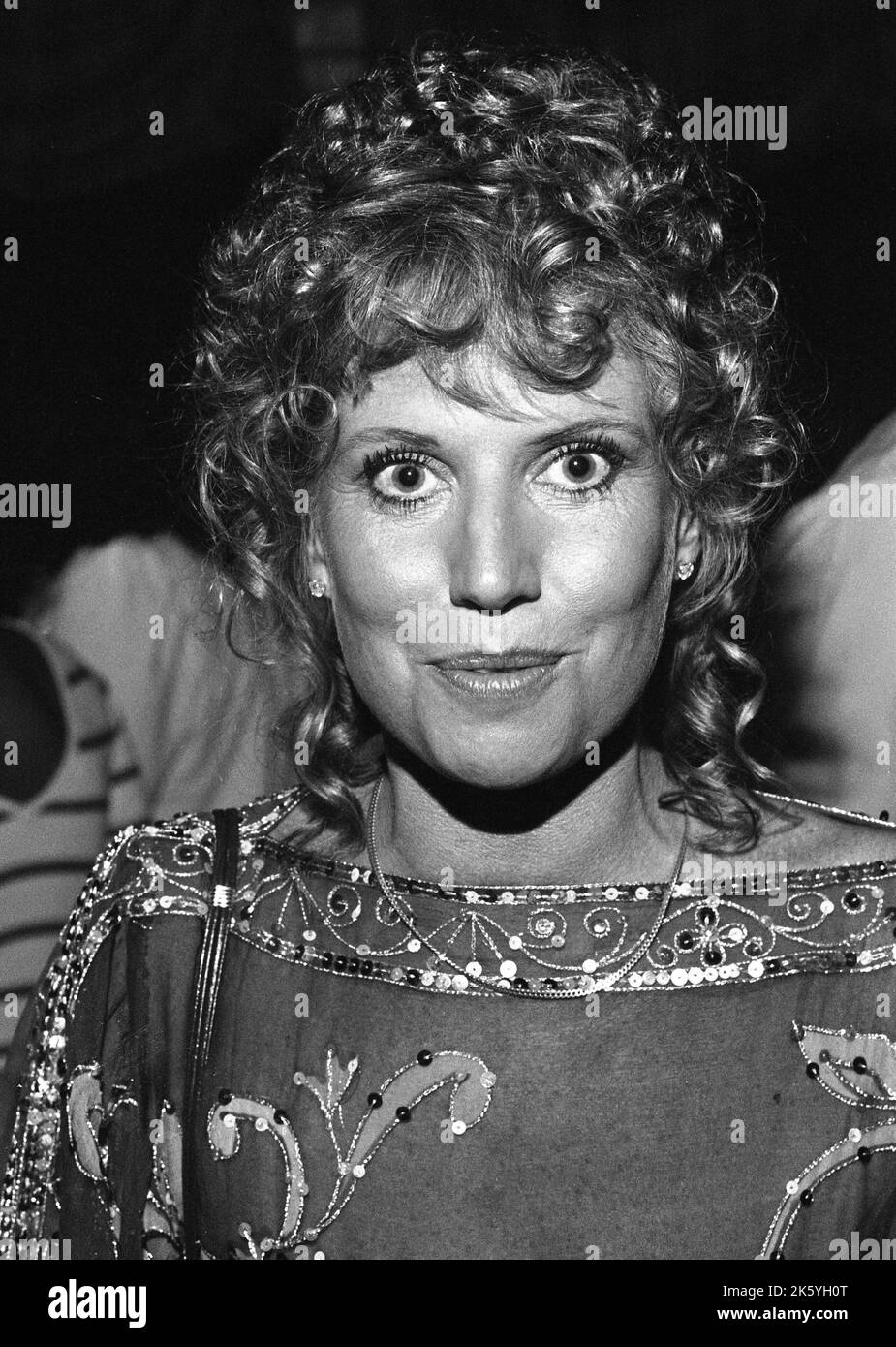 Leslie Charleson au Family Feud All-Star Premier Time cocktail spécial ...