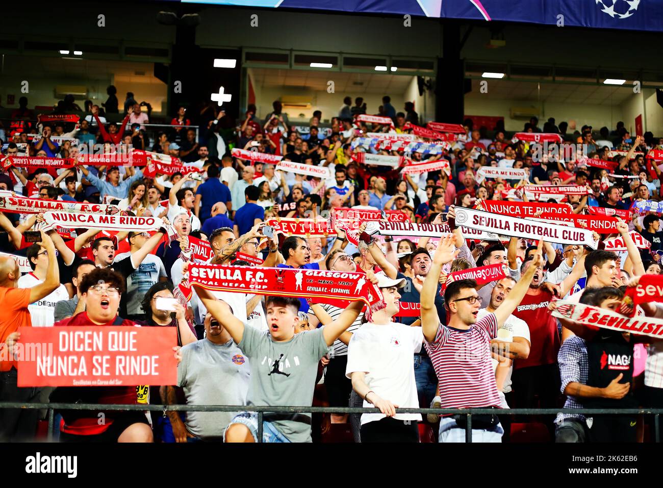 Sevilla fc borussia dortmund Banque de photographies et d’images à ...