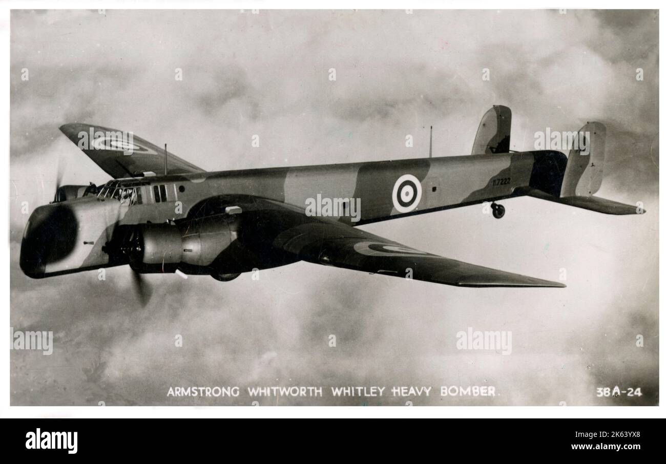 L'Armstrong Whitworth A.W.38 Whitley était l'un des trois bombardiers ...