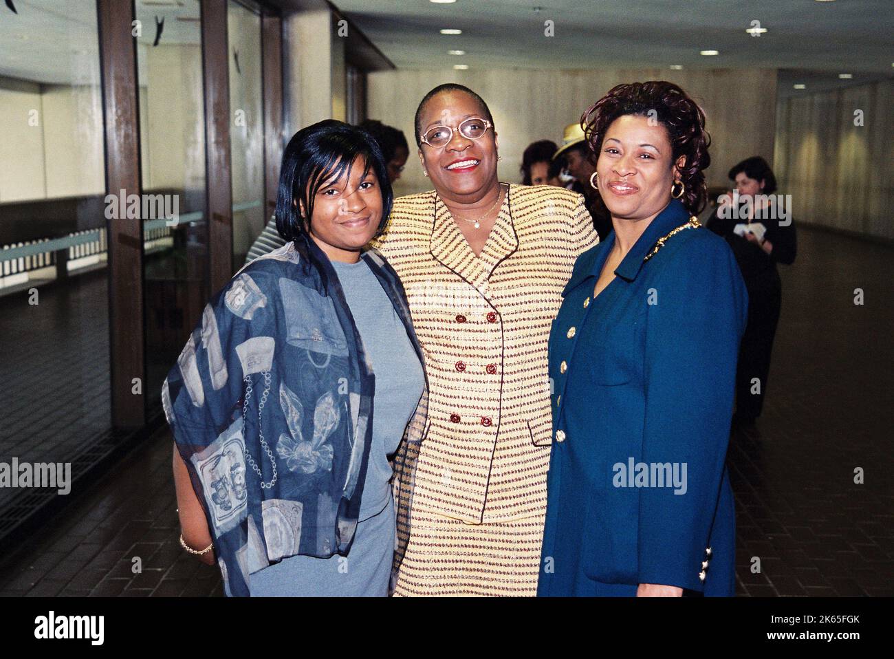 Bureau de la Secrétaire adjointe à l'administration et à la gestion ...