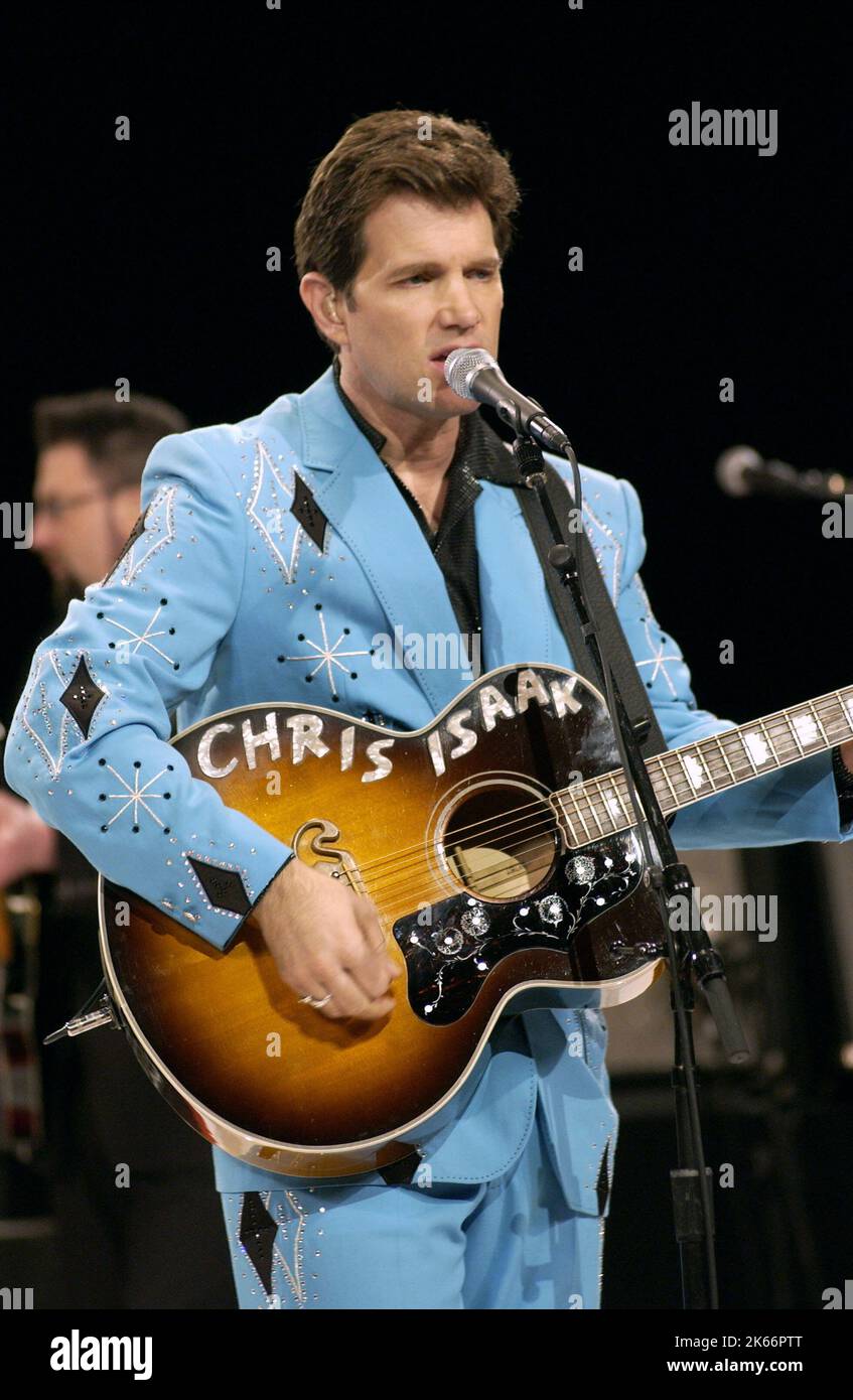 Chris isaak en train de jouer Banque de photographies et d’images à haute résolution - Alamy