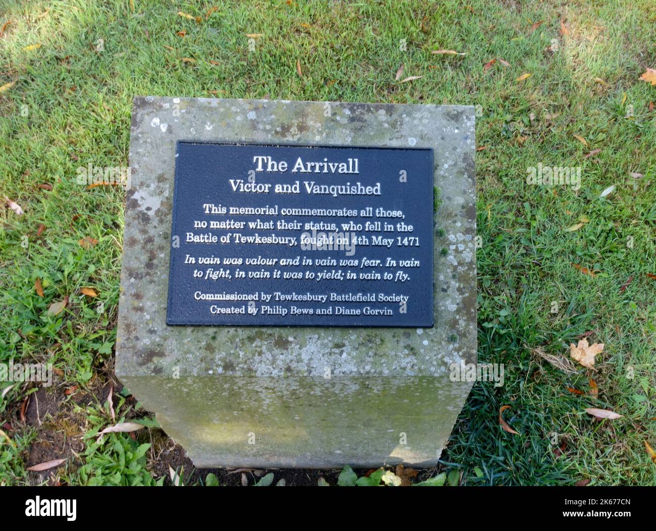 Plaque commémorative sur le rond-point de Stonehouse près des ...