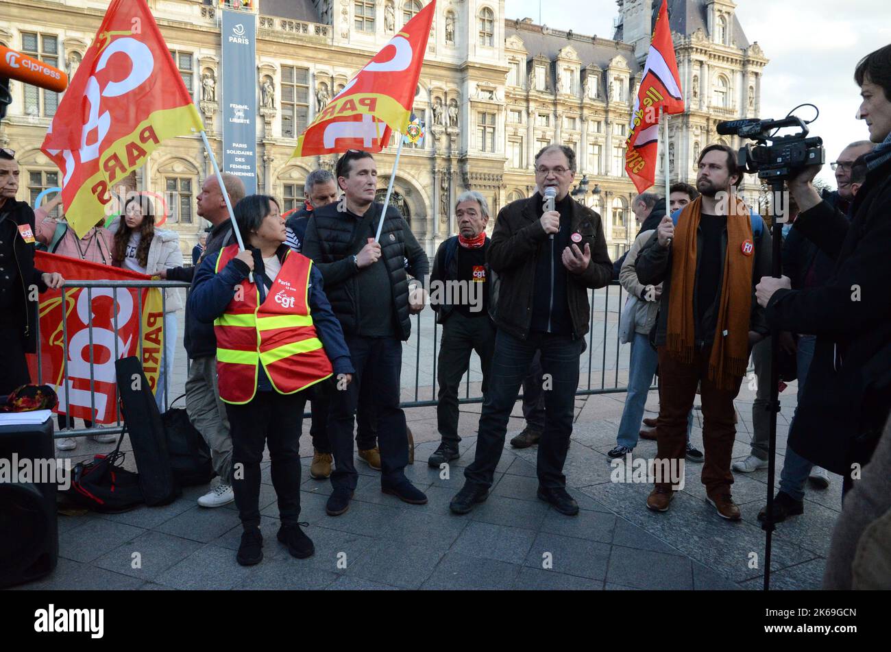 En réaction à l'attaque contre le droit de grève par le ministre E ...