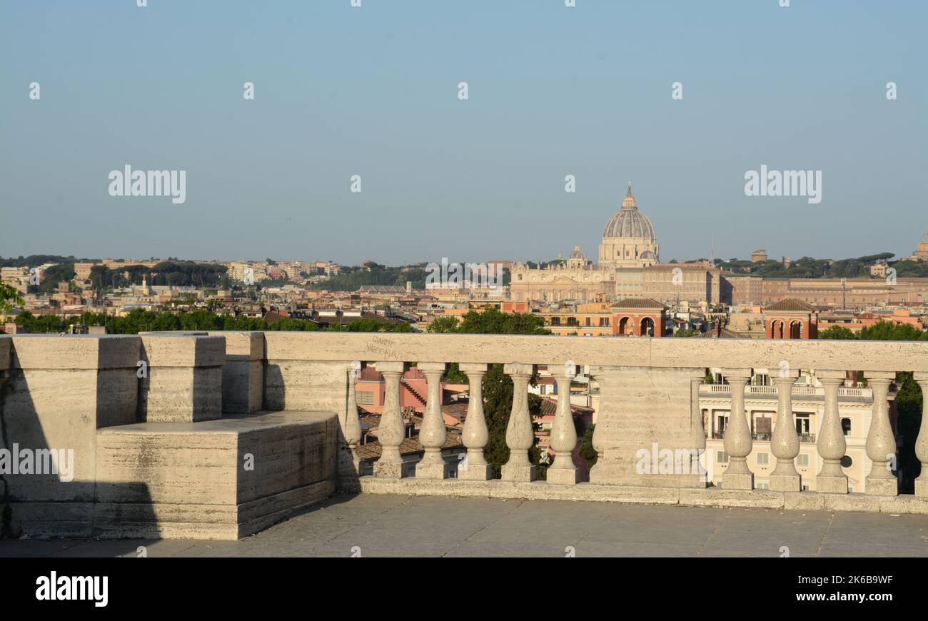La terrasse de style baroque du Pincio, un point panoramique bien connu ...