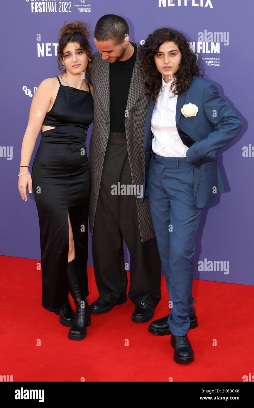 Ahmed Malek, Manal Issa, Nathalie Issa assistent à la première du film ...