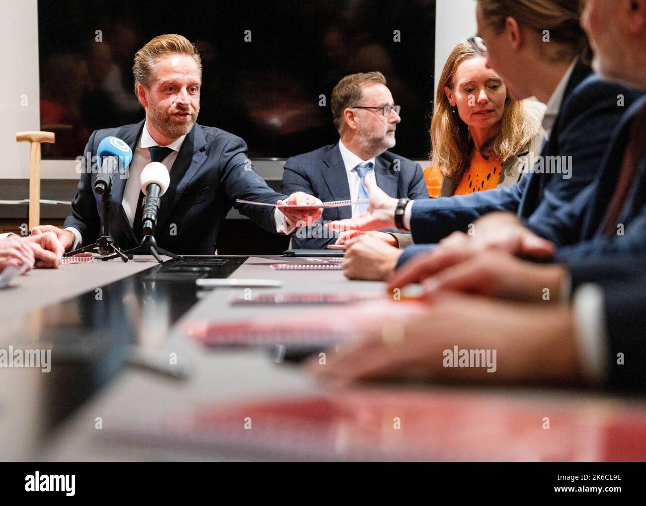 2022-10-13 14:44:31 LA HAYE - Ministre Hugo de Jonge du logement public ...
