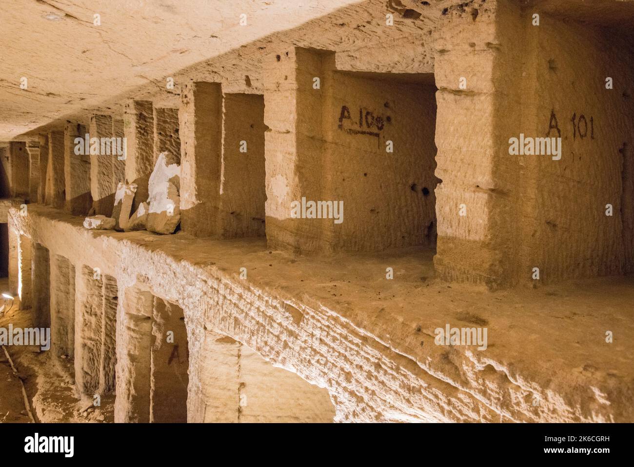 Catacombs of kom el shoqafa Banque de photographies et d’images à haute ...