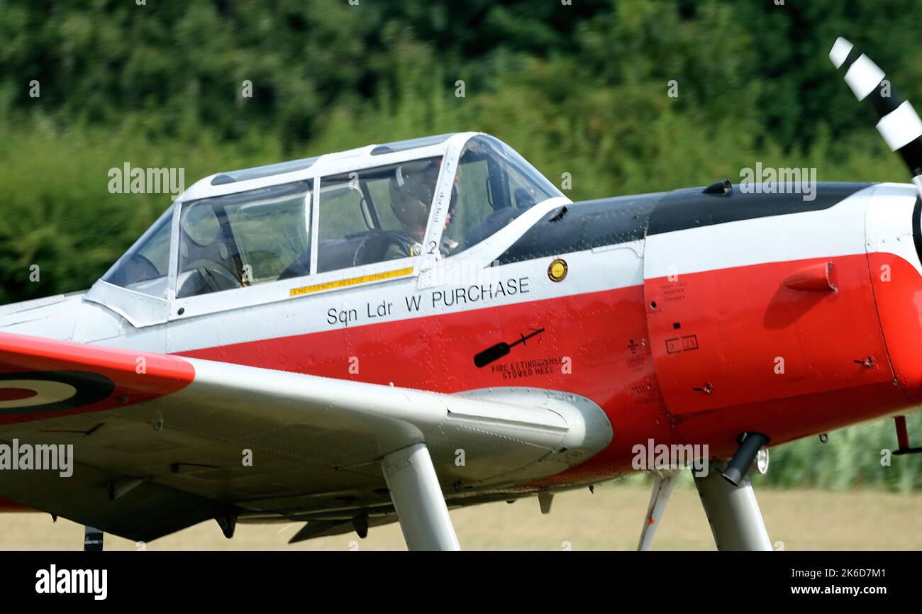 Le DHC-1 Chipmunk de Havilland Canada est un avion d'entraînement ...