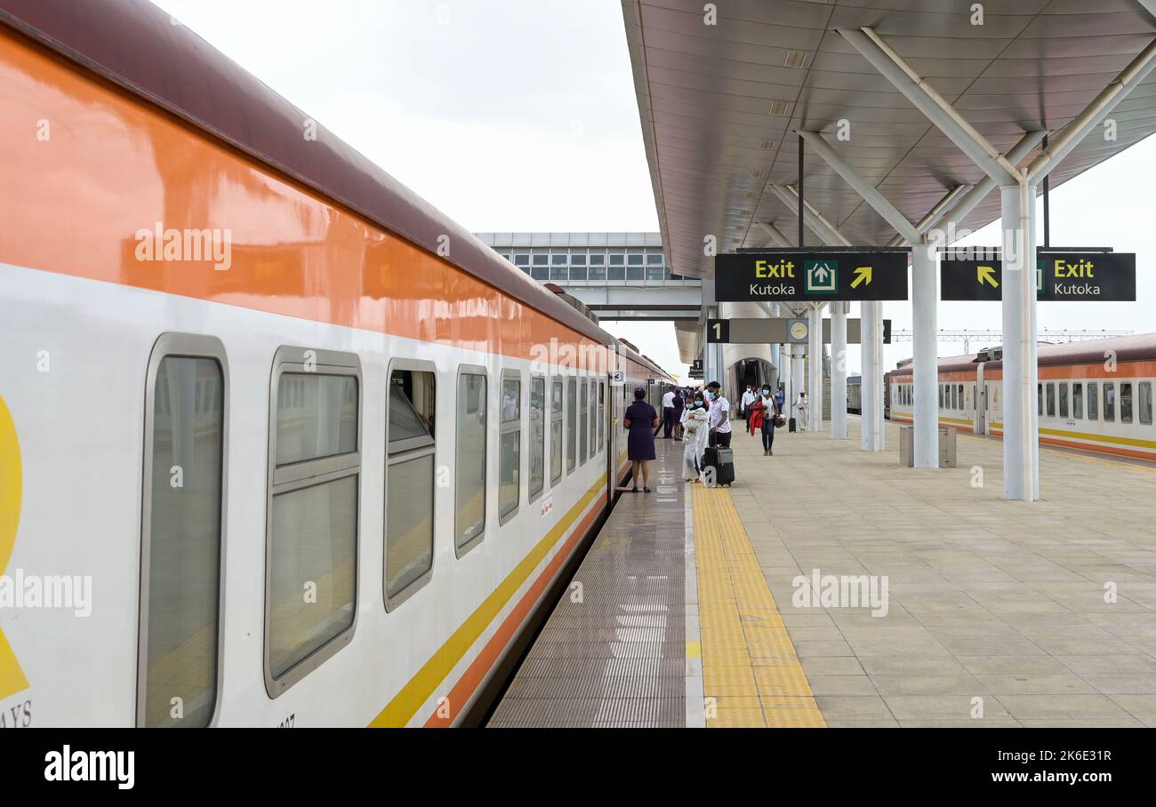 KENYA, Nairobi Terminus, gare ferroviaire de passagers pour Madaraka ...