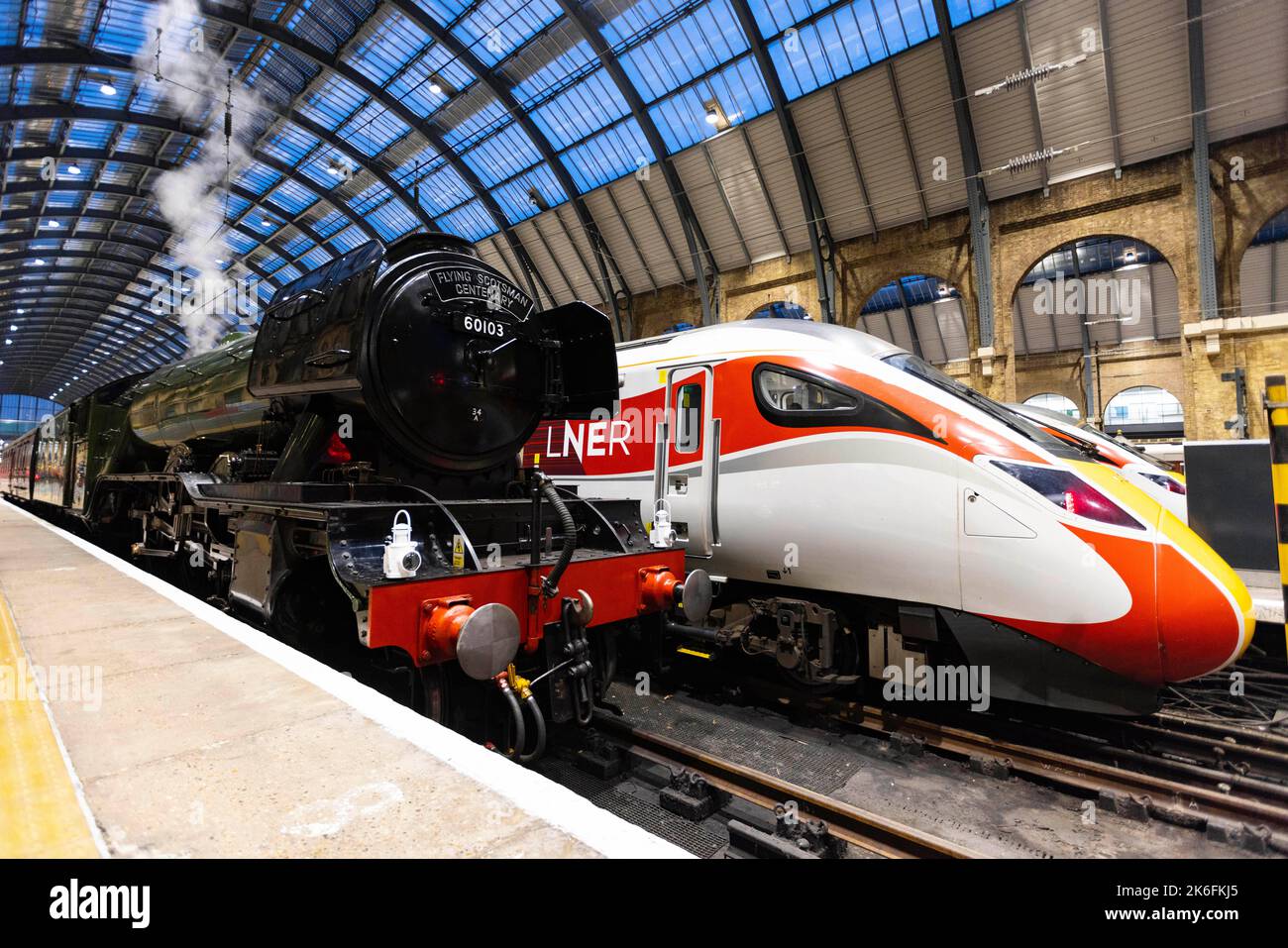 UTILISATION ÉDITORIALE SEULEMENT vues générales du Flying Scotsman à ...