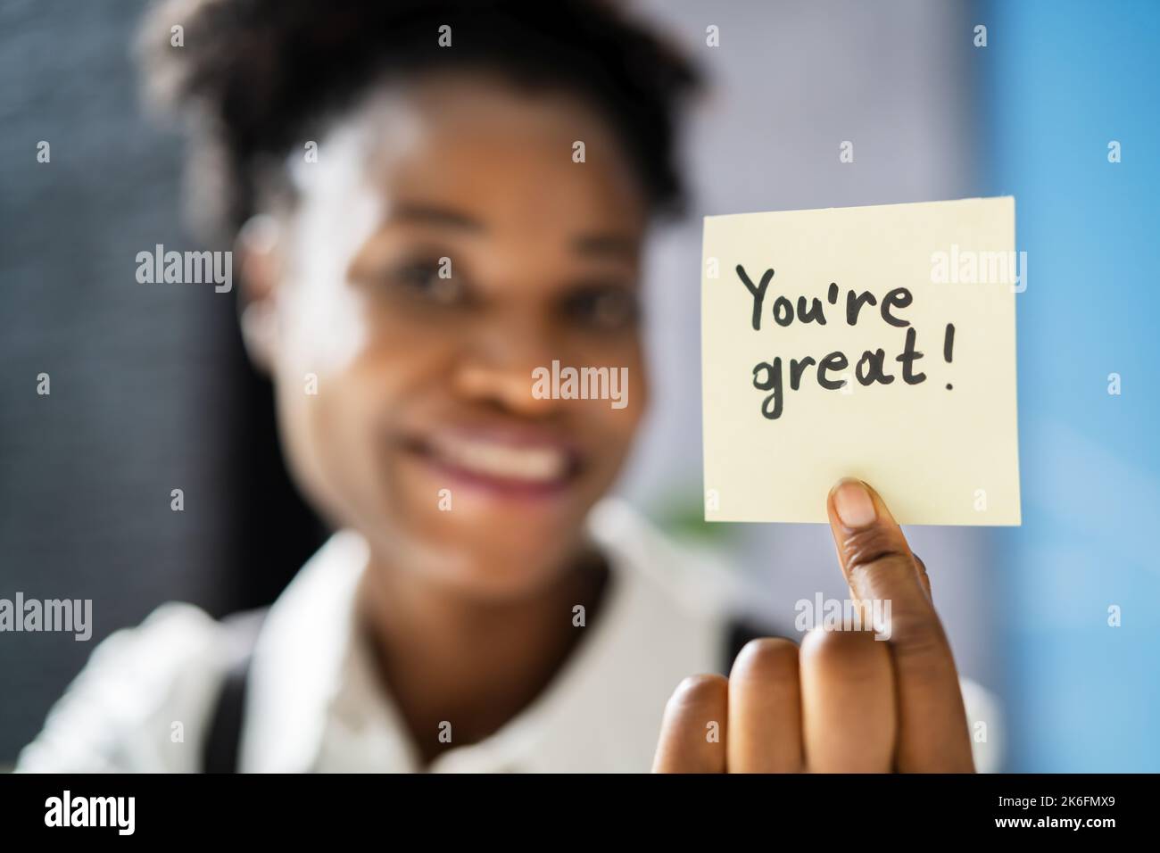 Affiche de message de compliment et de louange.Note de concept d ...