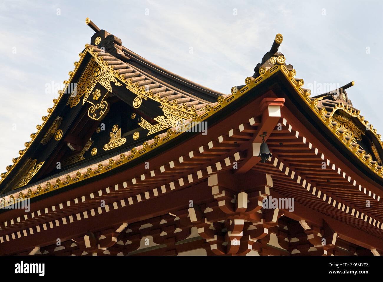 Detail japanese temple roof detail Banque de photographies et d’images ...