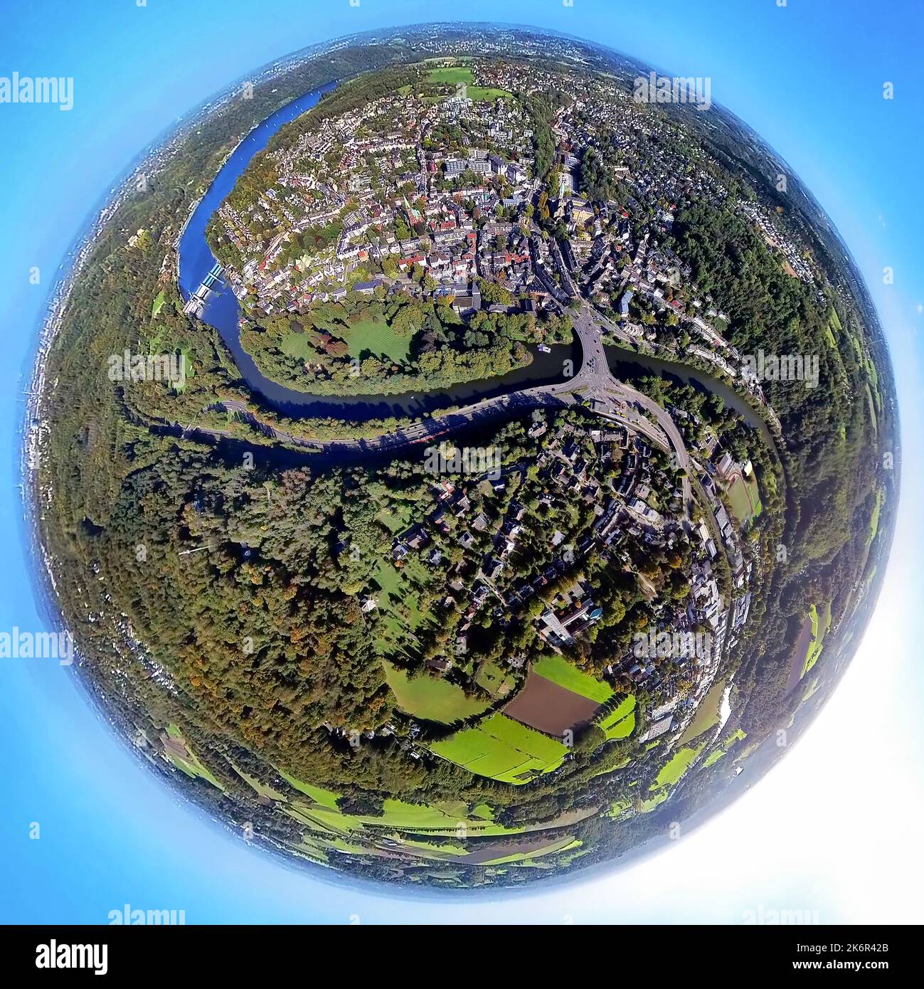 Vue aérienne, rivière Ruhr à travers Essen werden, Brehminsel et Gustav ...