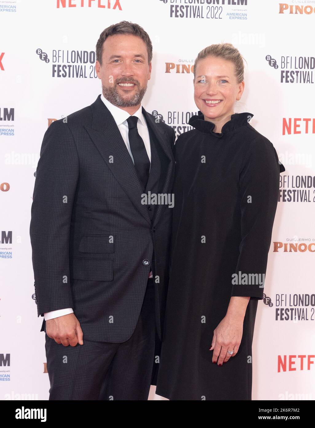 Alex Bulkley, producteur, à la première mondiale de Pinocchio de ...