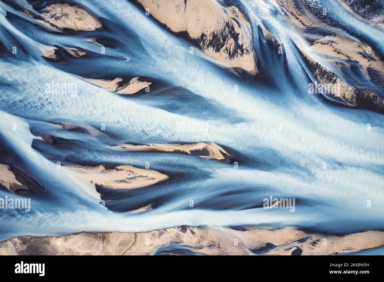 Vue aérienne par drone de fantastique résumé des fleuves du glacier ...