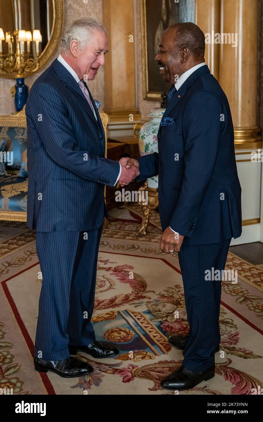Le Roi Charles III rencontre le Président du Gabon Ali Bongo Ondimba au ...