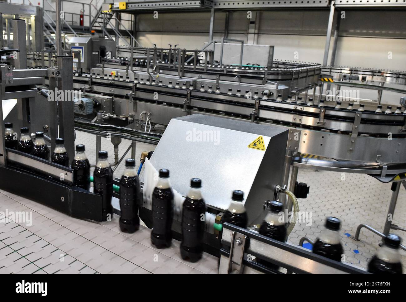 Une usine Coca Cola à Toulouse célèbre 50 ans de production sur 29 ...
