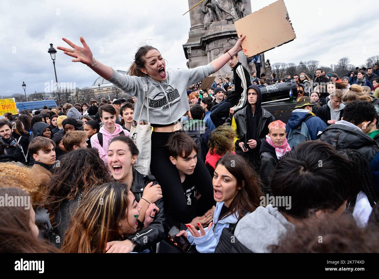 Une manifestation de jeunes et un appel à une grève climatique à l ...