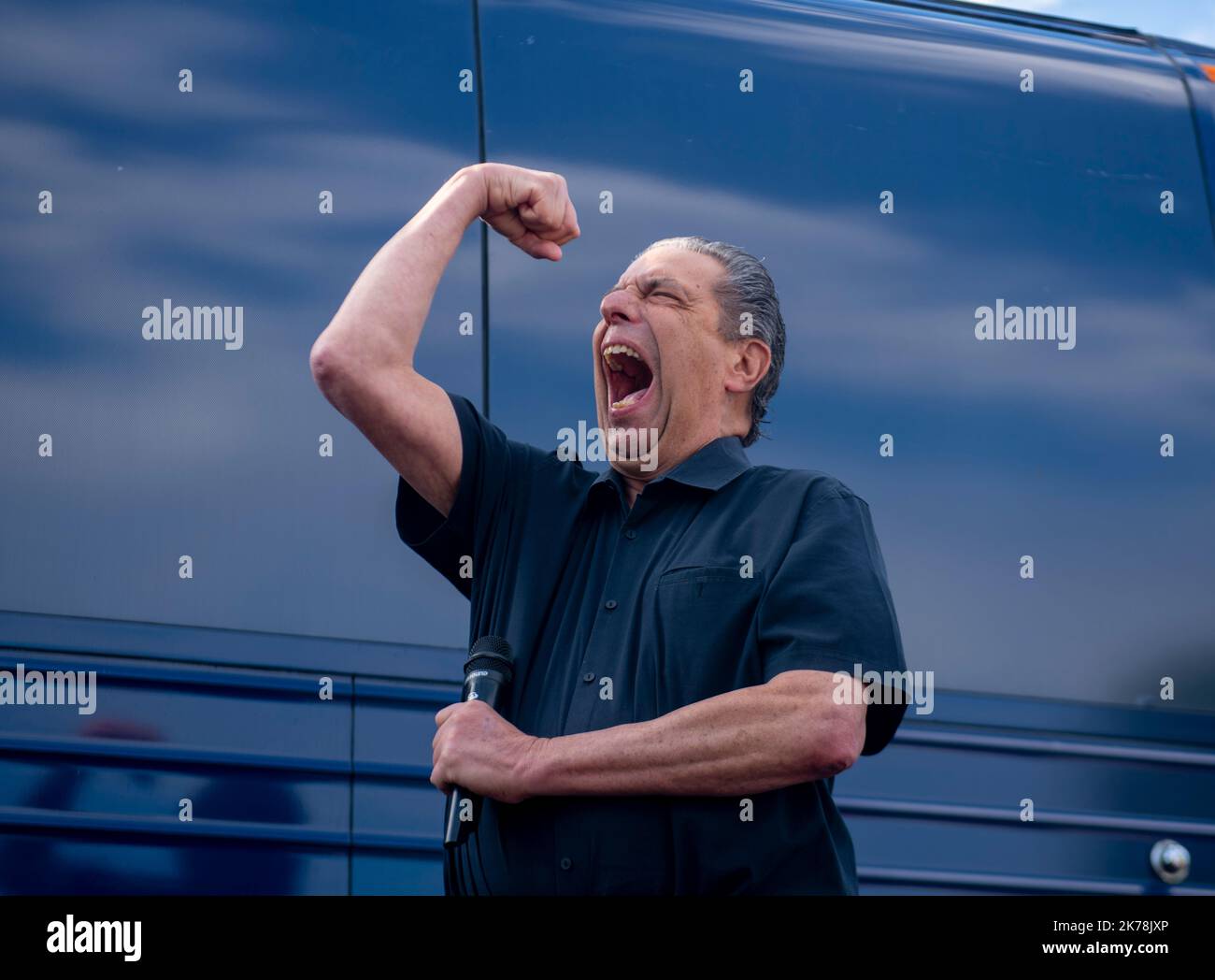 Jon bowzer Banque de photographies et d’images à haute résolution - Alamy