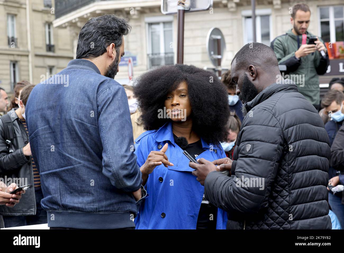 Assa Traore, la sœur d'Adama Traore, un jeune homme noir décédé en ...