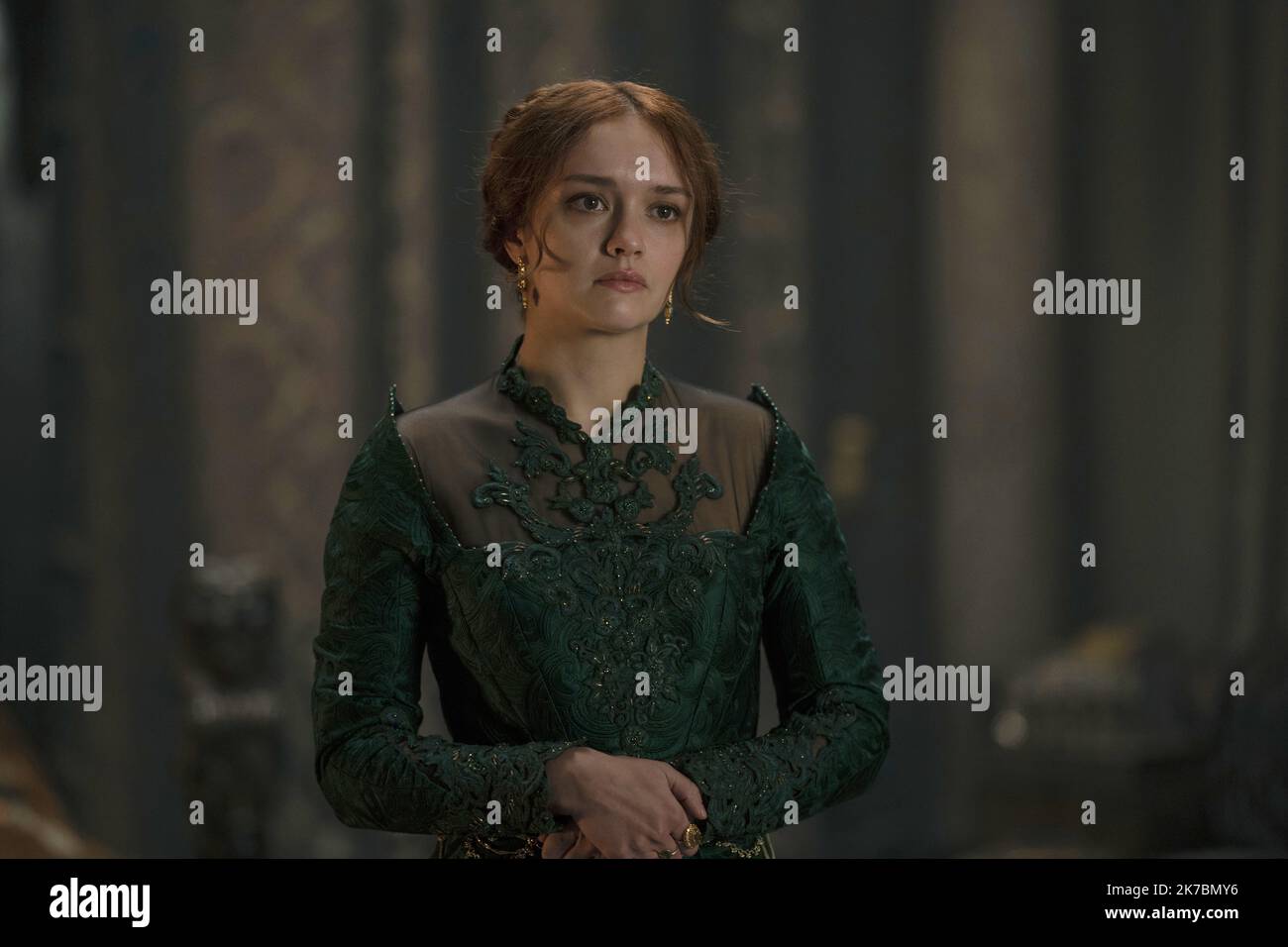 États Unis Olivia Cooke Dans Une Scène De La Série C Hbo House Of