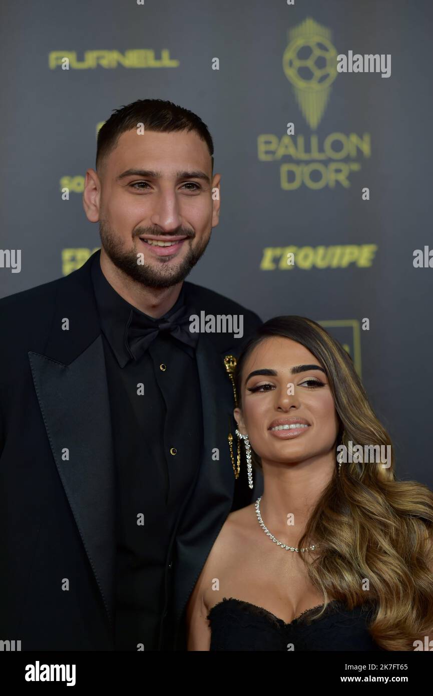 Alessia elefante Banque de photographies et d’images à haute résolution ...