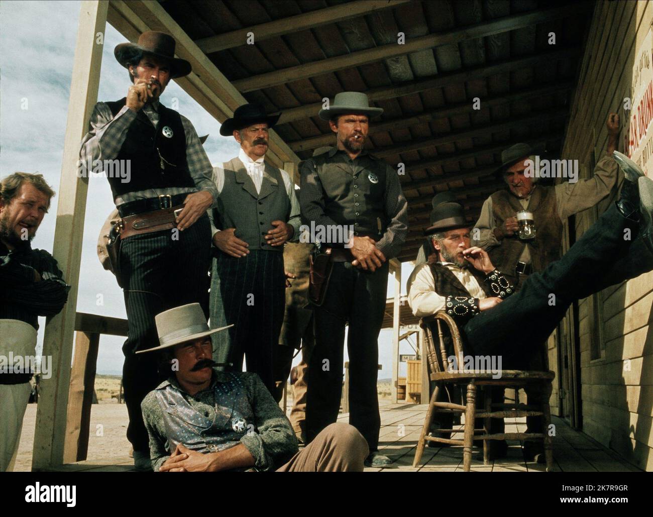 Judge roy bean paul newman Banque de photographies et d’images à haute ...
