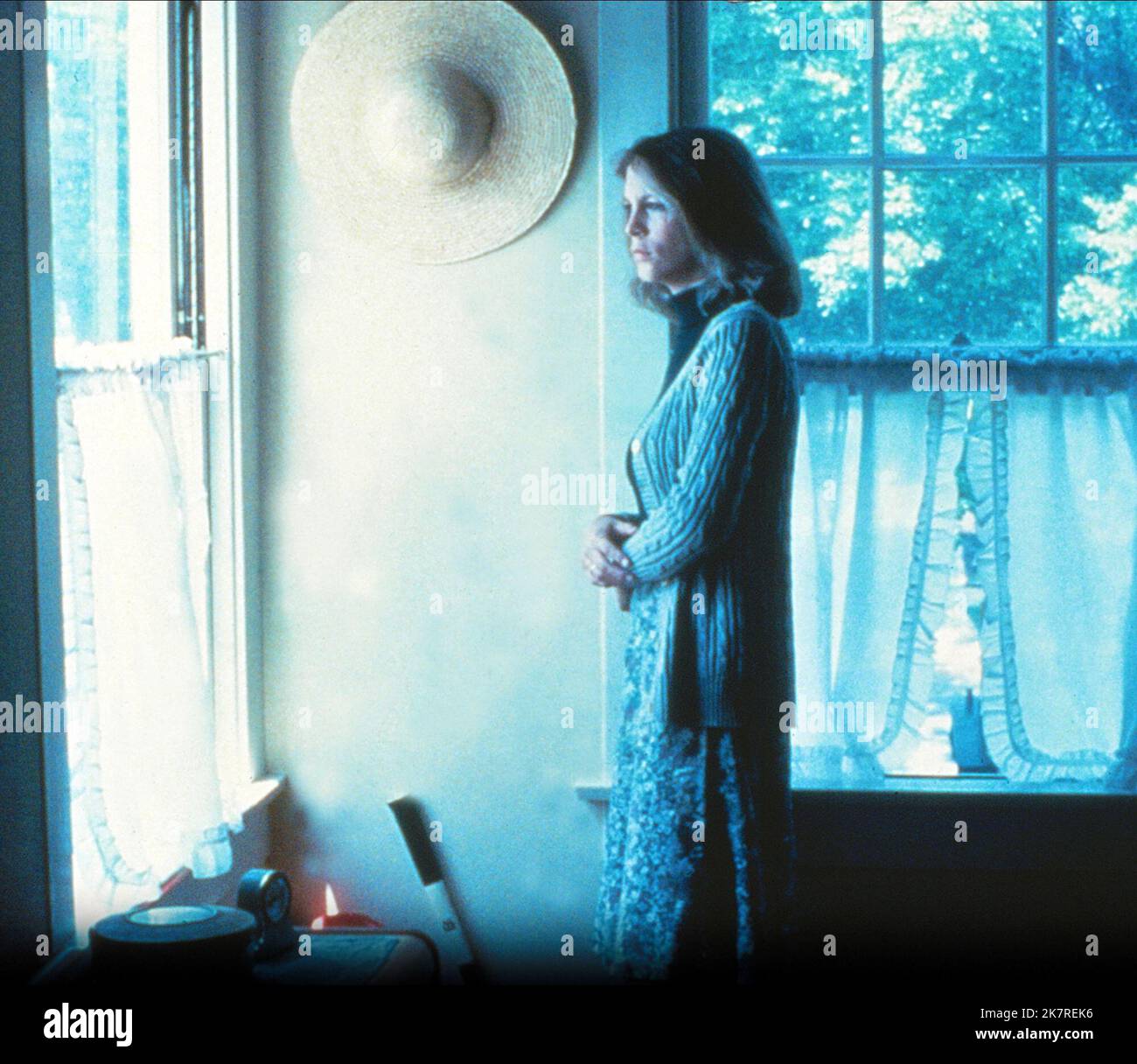 Jamie Lee Curtis film Halloween (1976) réalisateur : John Carpenter 25 ...