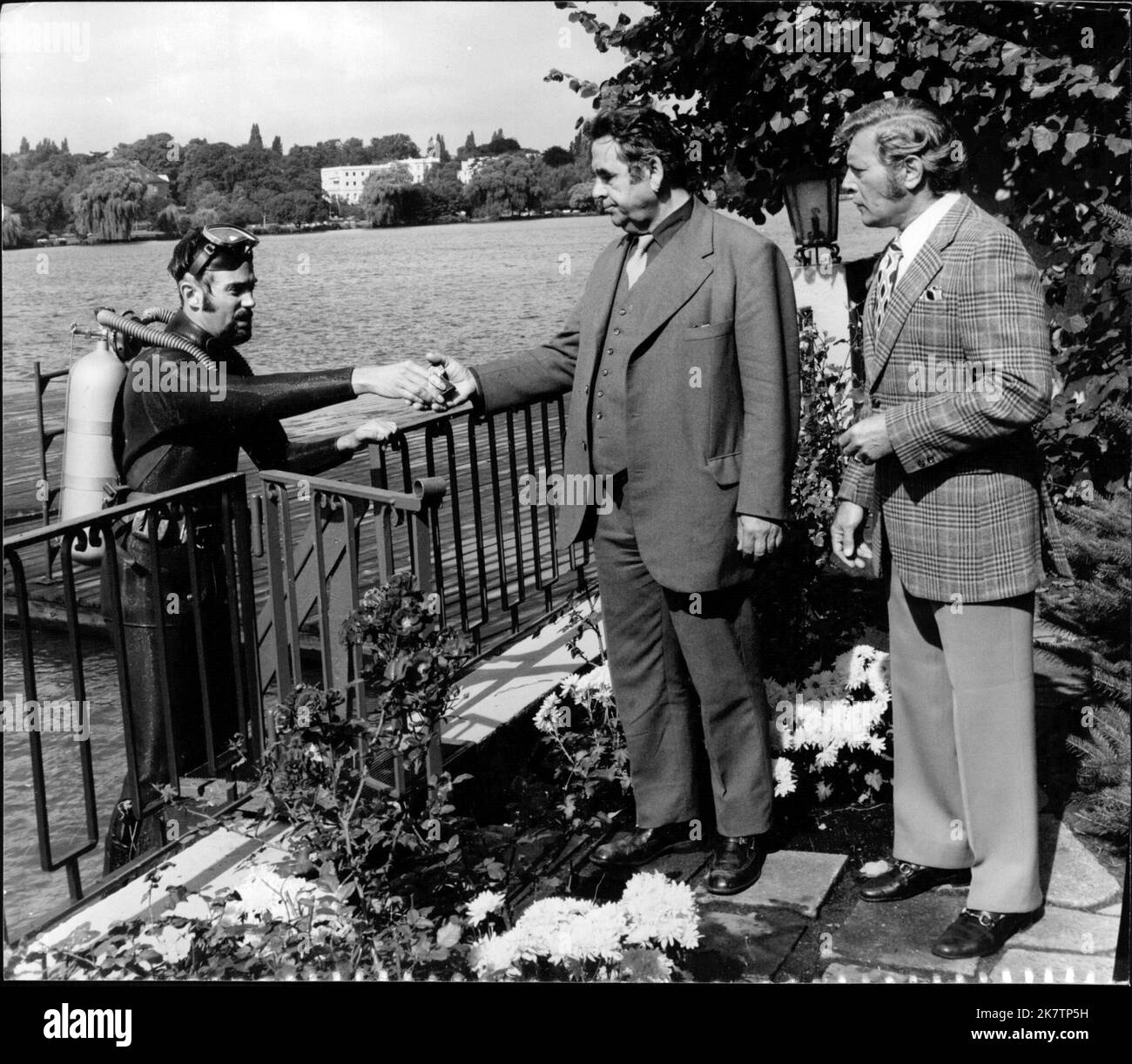 Taort 'Richter in Weiss' - Max Conradi (Helmut Schneider, r.) ist ...