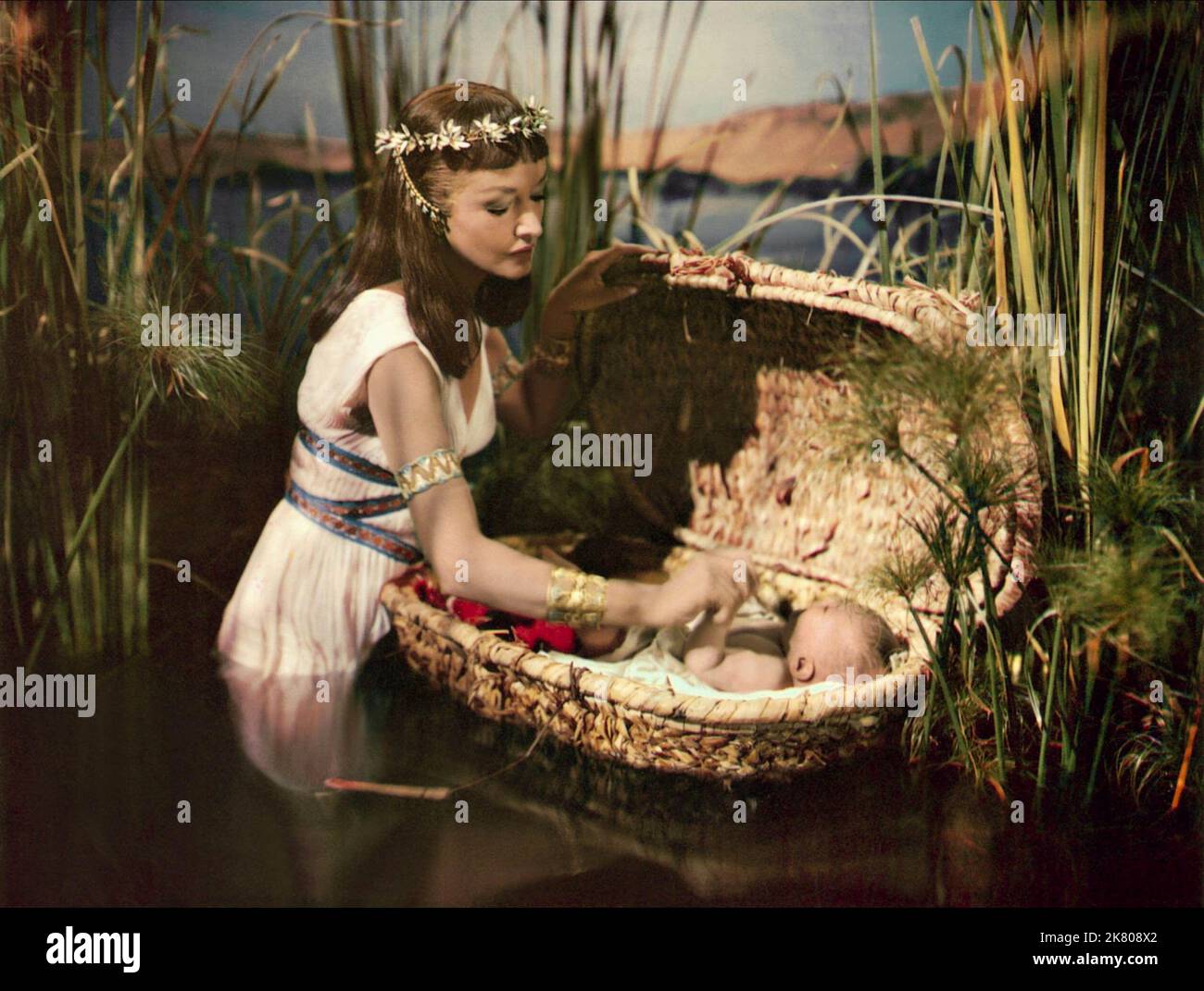 Nina foch ten commandments 1956 Banque de photographies et d’images à ...