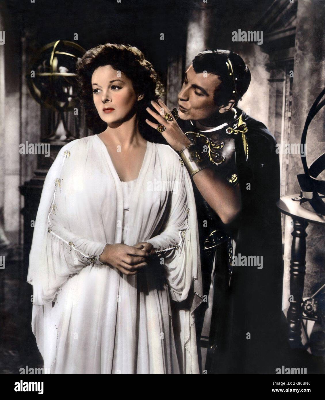 Armure romaine longue robe blanche Banque de photographies et d’images ...