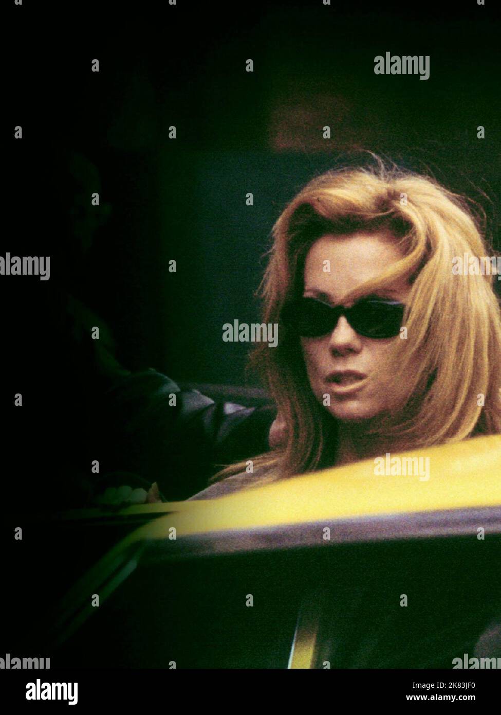 Kathie Lee Gifford film: Spinning Out of Control (2001) personnages ...