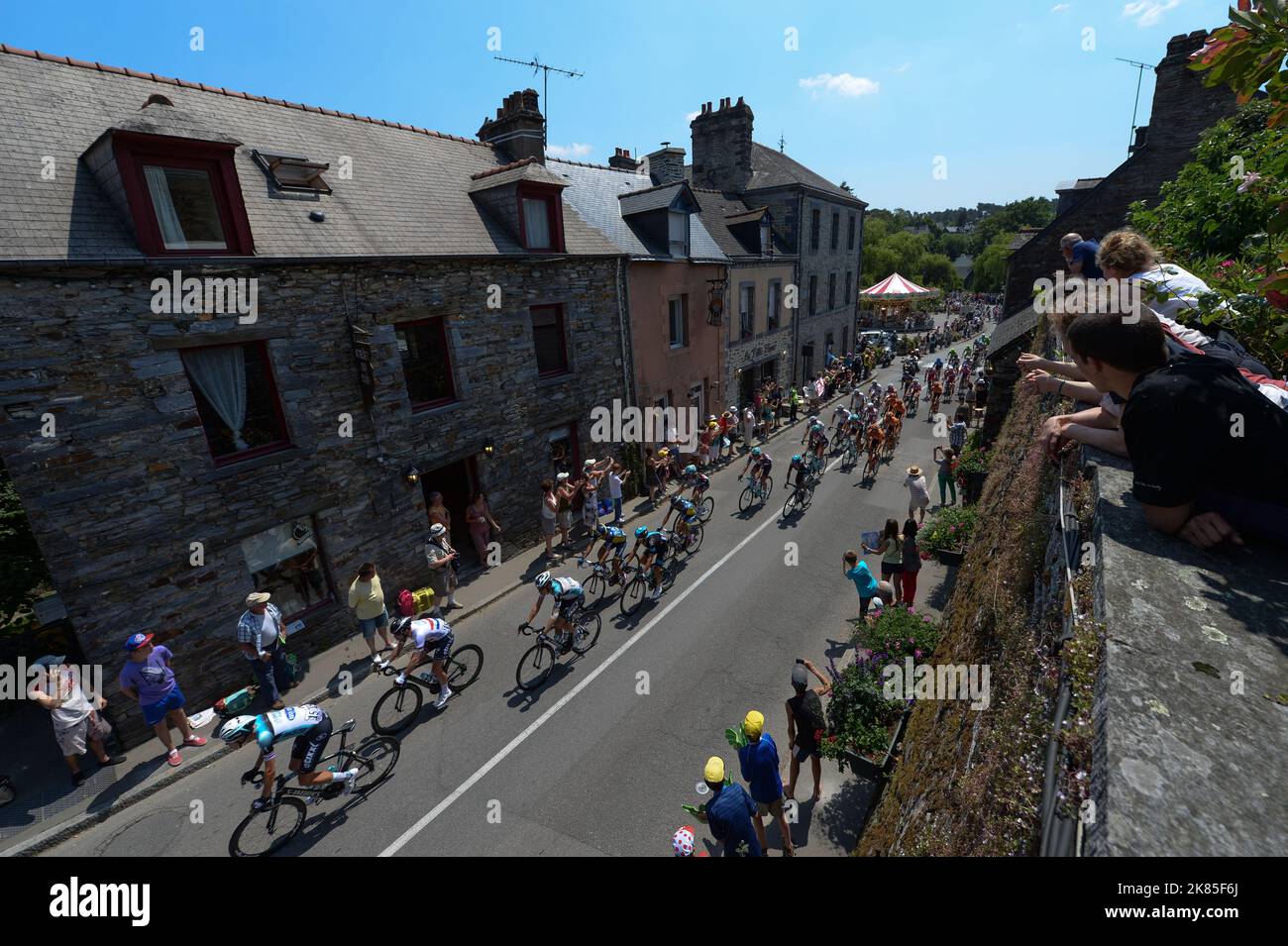 L'équipe de Mark Cavendish Omega Pharma Quickstep fait le tour du ...