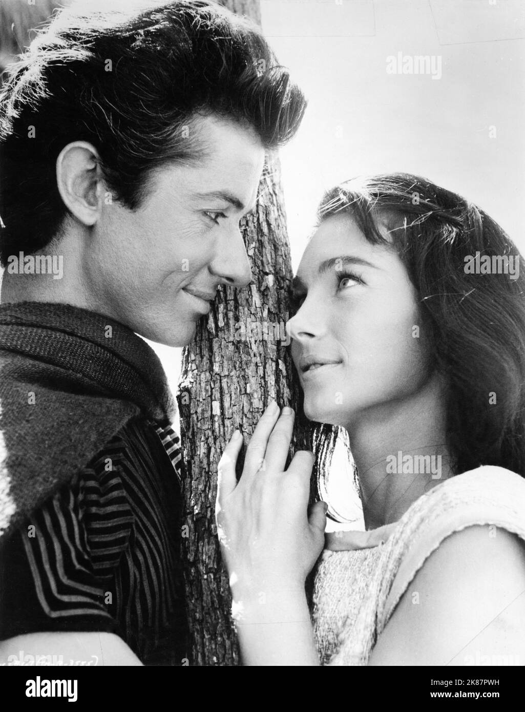 Tribu george j Banque d'images noir et blanc - Alamy